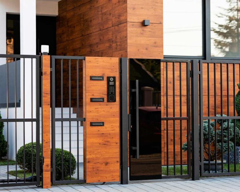 27 Ideas Modernas de Portones de Herrería para tu Casa